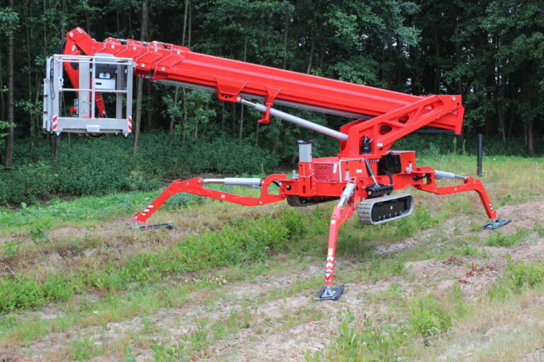 How Spider Lifts Improve Productivity on Construction Sites - Tracked ...